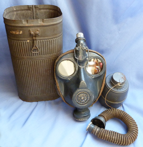 French WW2 Model 1939 Navy Gas Mask