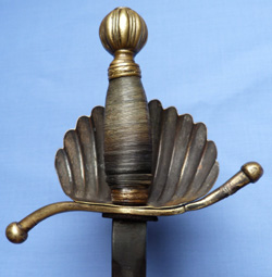 Victorian Decorative Main-Gauche Dagger