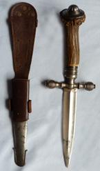 Quality militaria, swords, edged weapons, antiques and collectables ...